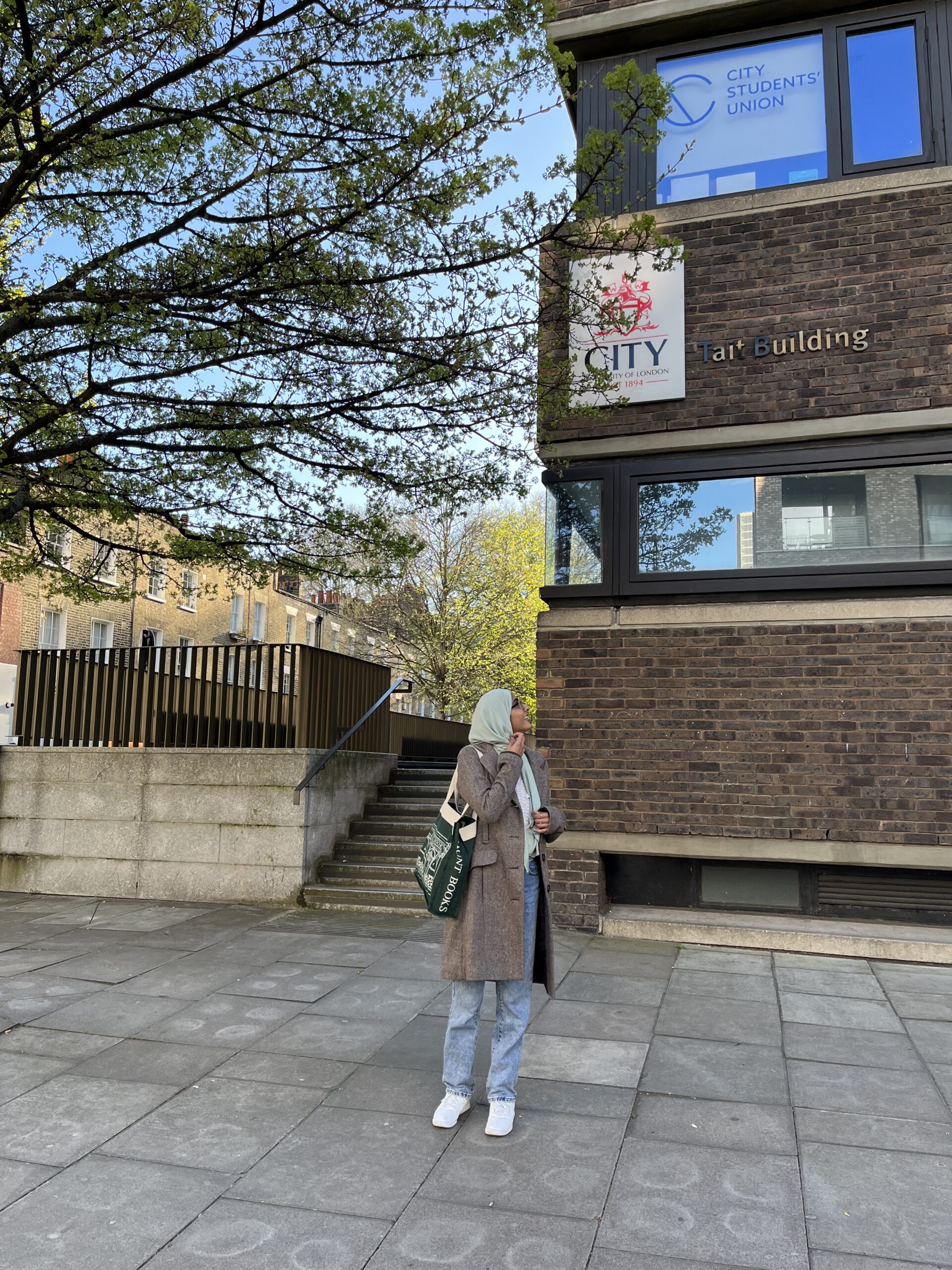 Student Perspective: Mariam in London | Global Michigan
